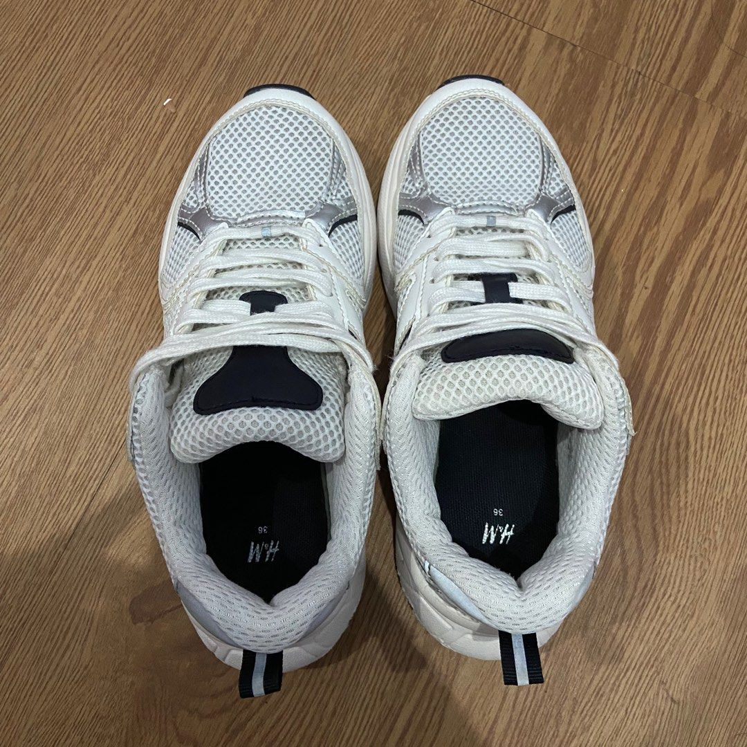 SEPATU SNEAKERS H&M ORIGINAL LOOK LIKE NB 530, Fesyen Wanita, Sepatu di ...
