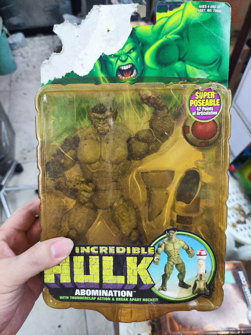 The Incredible Hulk Abomination with Thunderclap Action & Break Apart ...