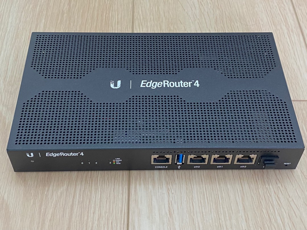 Ubiquiti EdgeRouter 4, 電腦＆科技, 電腦周邊及配件, Wifi及上網相關產品 - Carousell