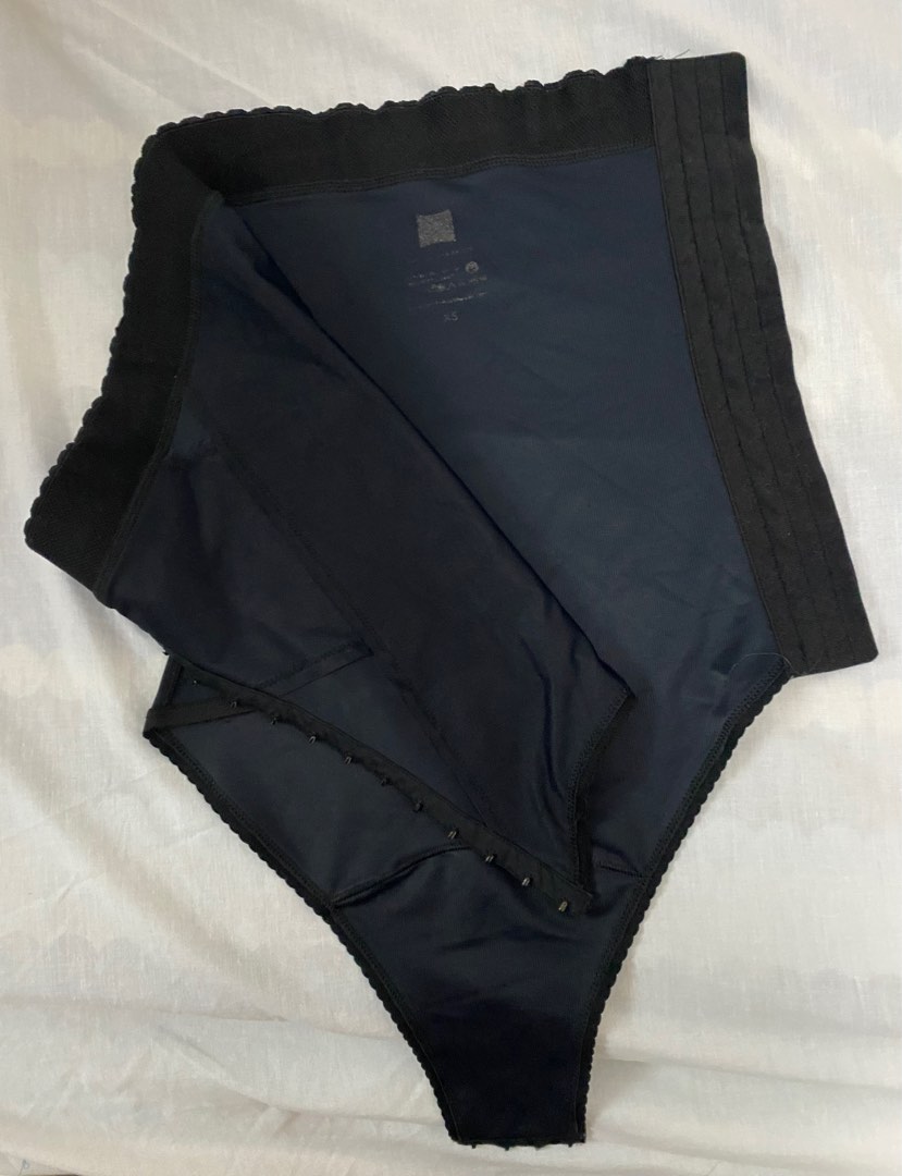 Wink Post Partum/Slimming Binder - XS, Babies & Kids, Maternity Care on ...