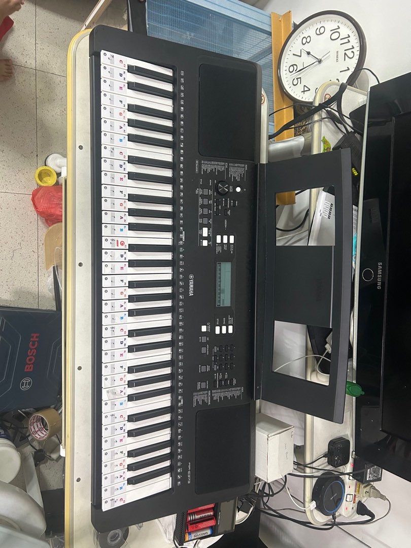 Yamaha Keyboard PSR-E373(4months old), Hobbies & Toys, Music & Media ...