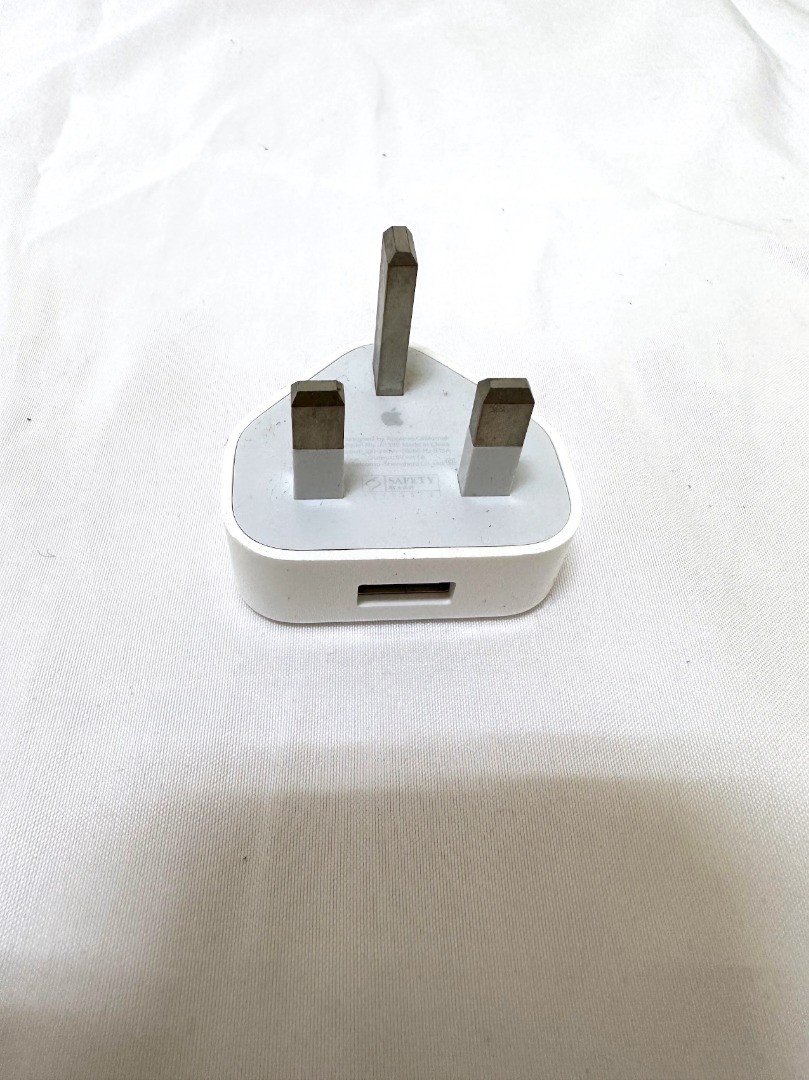 香港豆腐頭 原廠 Apple充電器 A1399 電源轉換器 USB A Power Adapter for iPhone, 手機及配件, 電子 ...