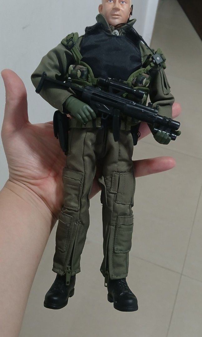 Army figure 1/6, Hobbies & Toys, Toys & Games on Carousell