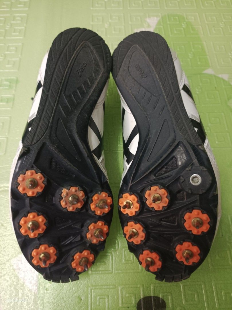Asics Effort spikes, Sports Equipment, Other Sports Equipment and ...