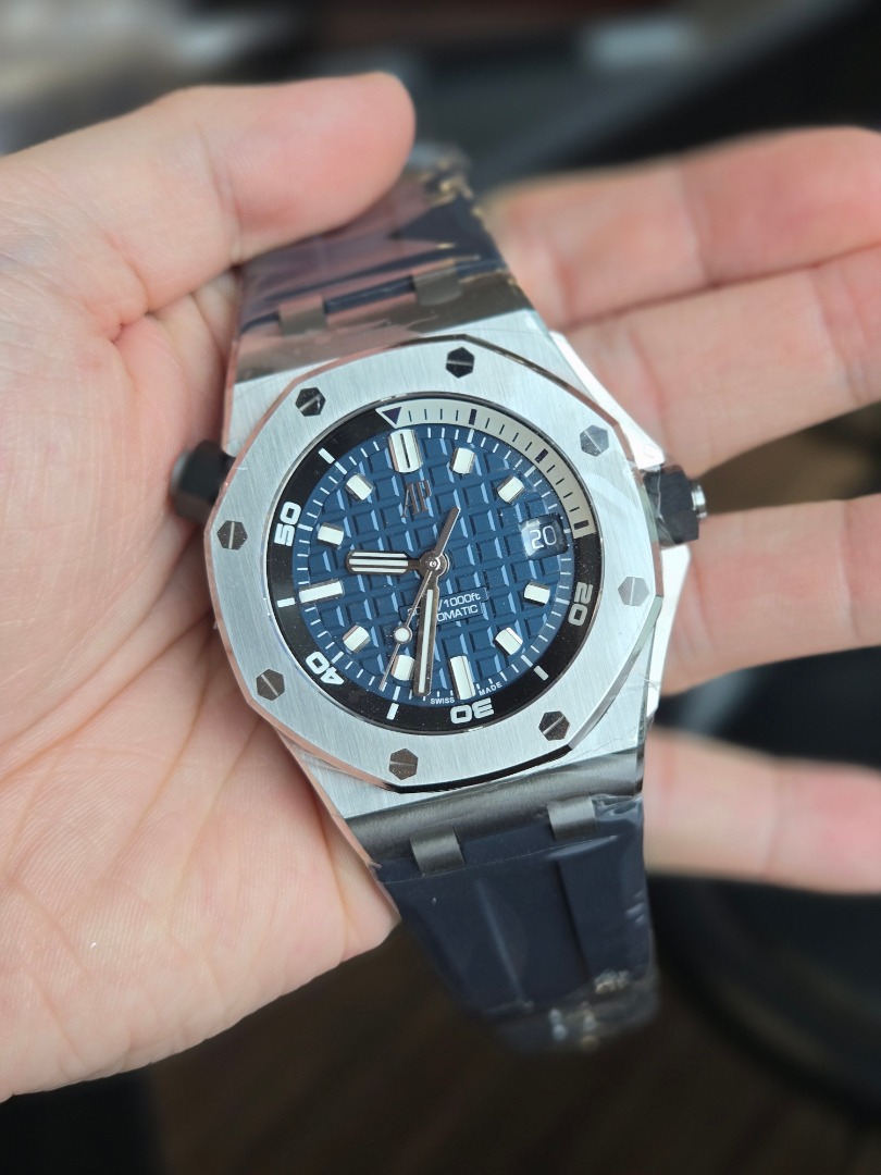 Audemars Piguet Royal Oak Offshore Diver Steel Blue 15720 15720ST AP RO ...