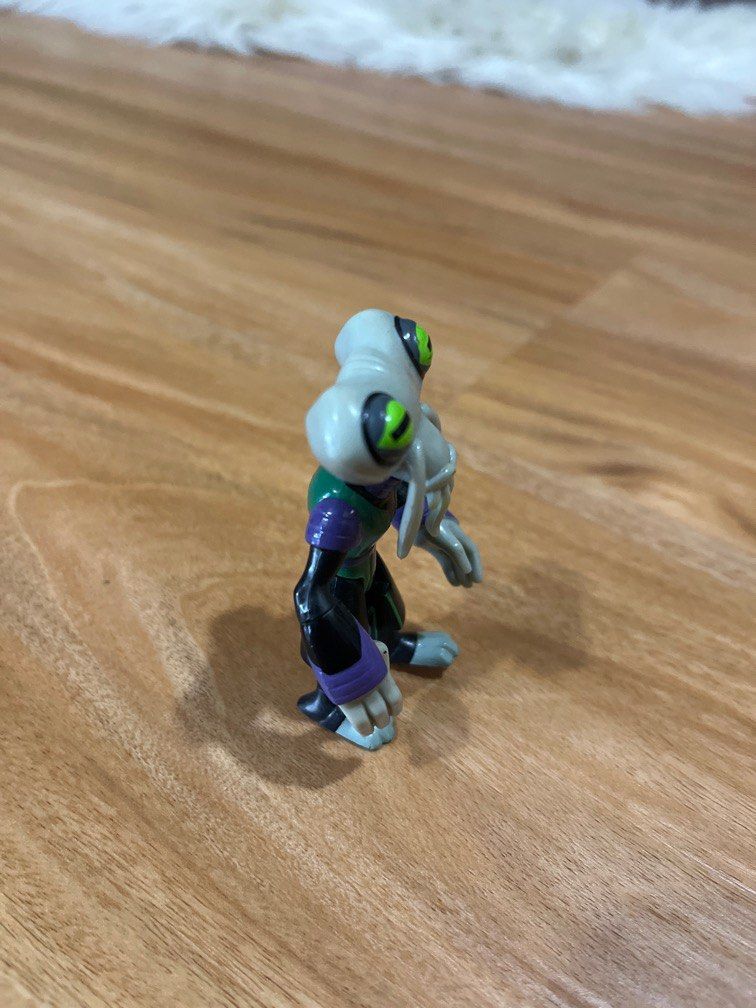Ben 10 Azmuth Bandai, Hobbies & Toys, Toys & Games on Carousell