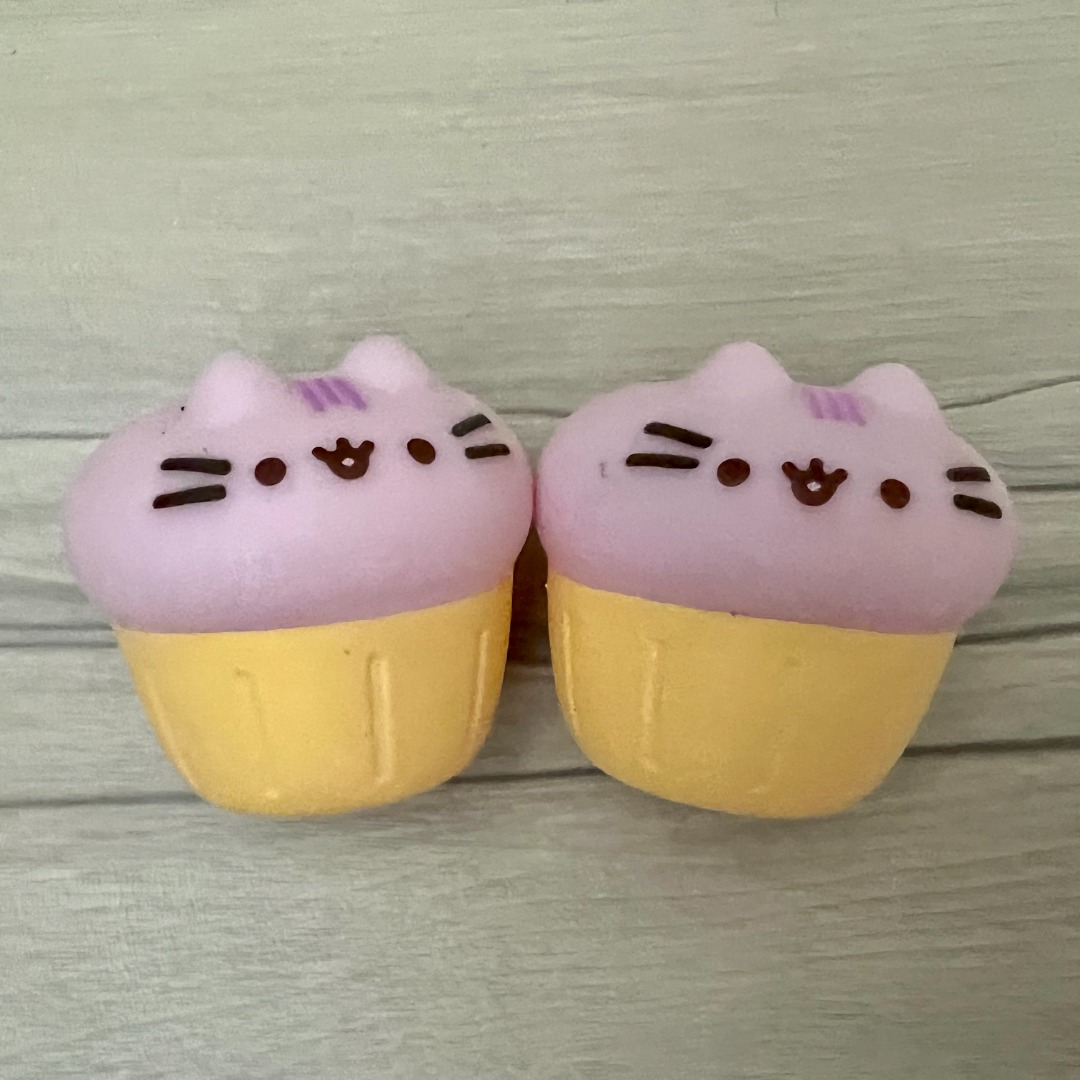 BN Pusheen Squishy Cupcake Design - Dessert Series Blind Box Capsule ...