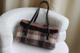 Vintage Hardy Amies London shoulder bag handbag, Luxury, Bags & Wallets ...