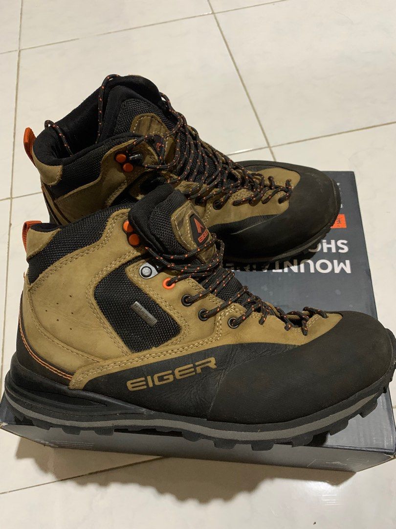 Eiger tarantula sepatu gunung size 39, Olah Raga, Perlengkapan Olahraga ...