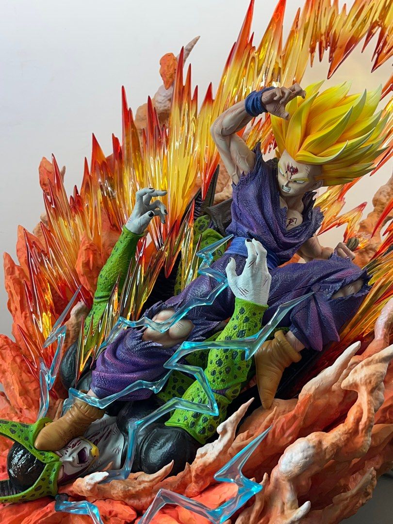 Gohan vs Cell, Hobbies & Toys, Toys & Games on Carousell