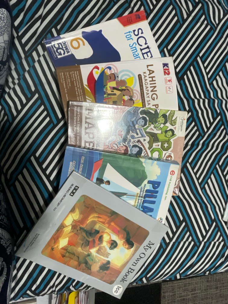 Grade 6 books, Hobbies & Toys, Books & Magazines, Textbooks on Carousell