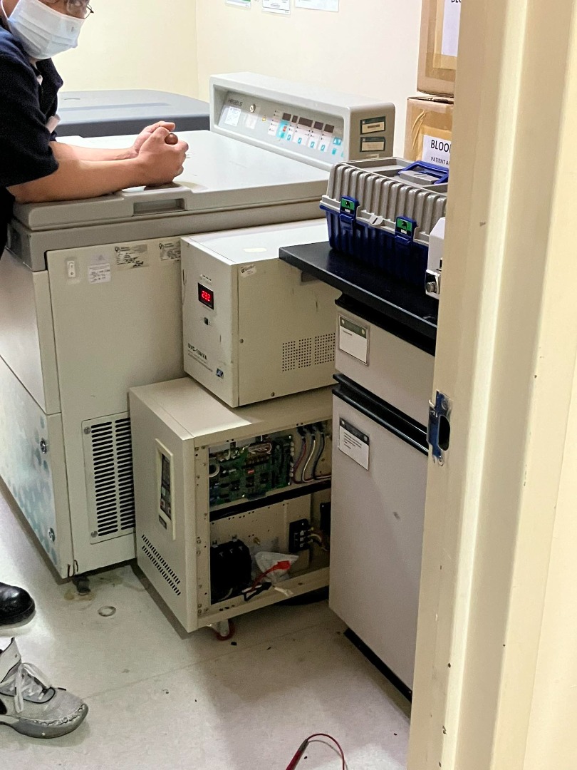 Heavy Duty 3 phase 10KVA 20kva 20000 watts industrial elevator avr ...