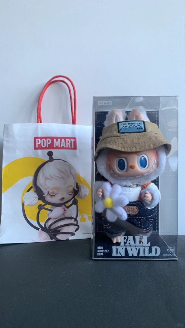 Labubu popmart ready stock original 100 persen limited edition #popmart ... Labubu popmart ready stock original 100 persen limited edition #popmart ...