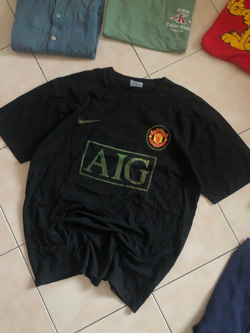 MU AIG, Men's Fashion, Tops & Sets, Tshirts & Polo Shirts on Carousell
