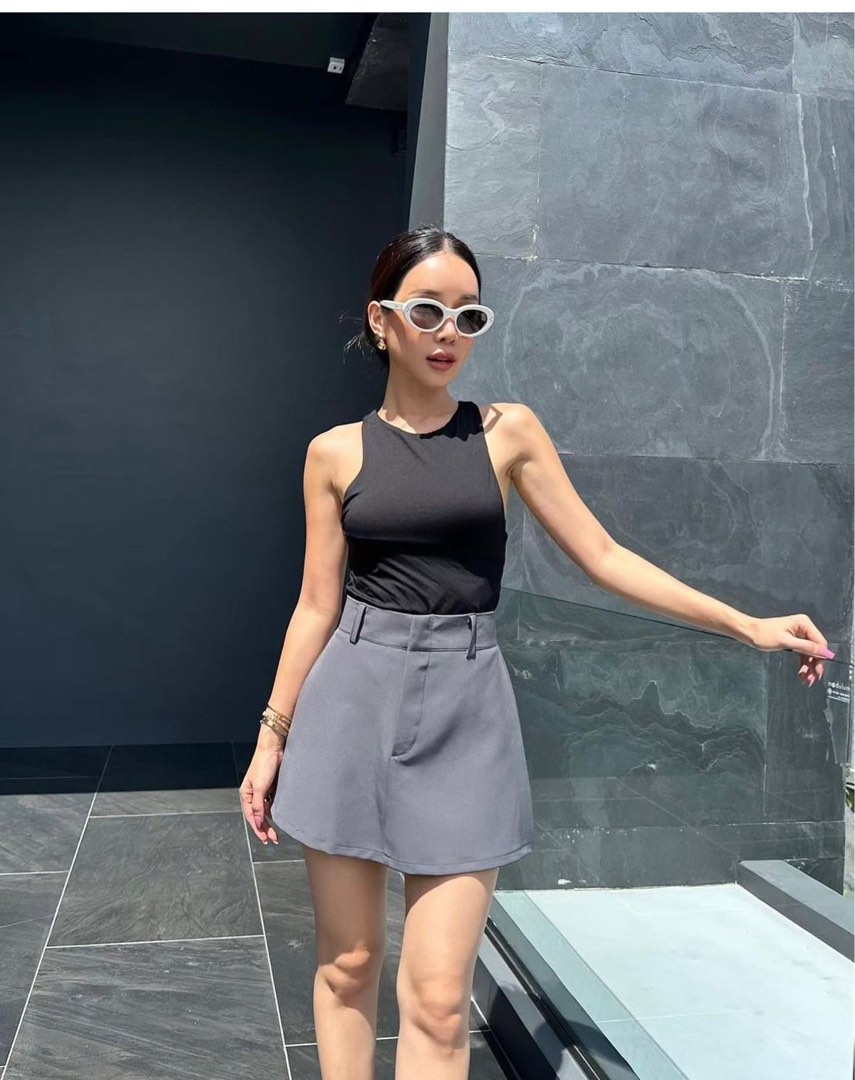 Promthong Skort, Women's Fashion, Bottoms, Shorts on Carousell