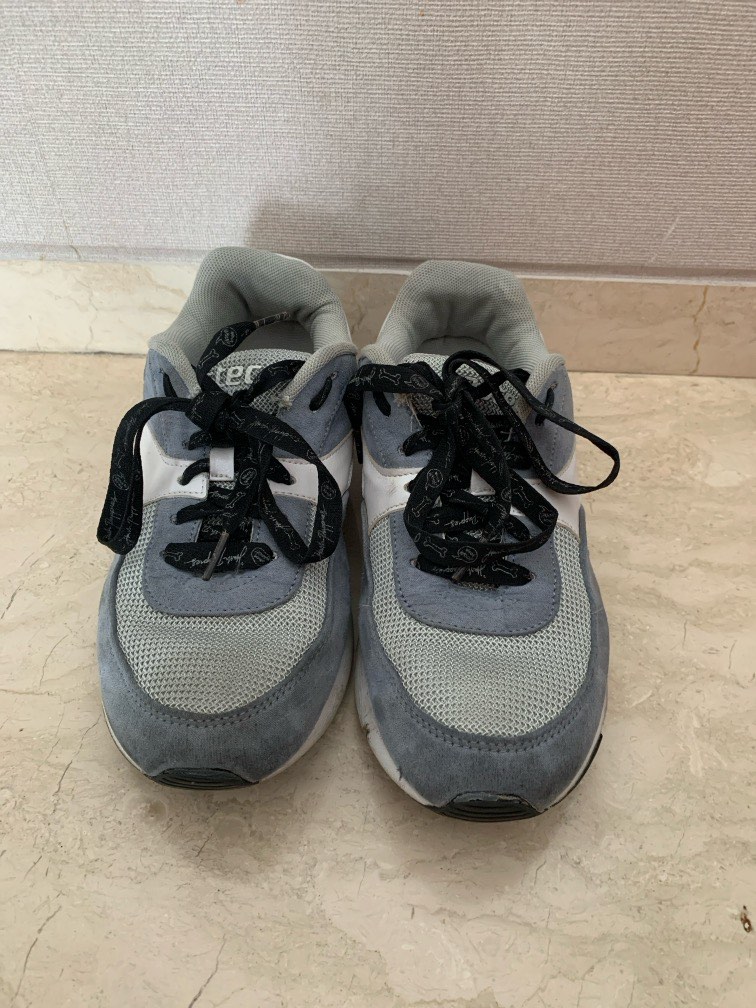 Sepatu Astec anak umur 8-10thn size 38 atau 7masih layak pakai banget ...