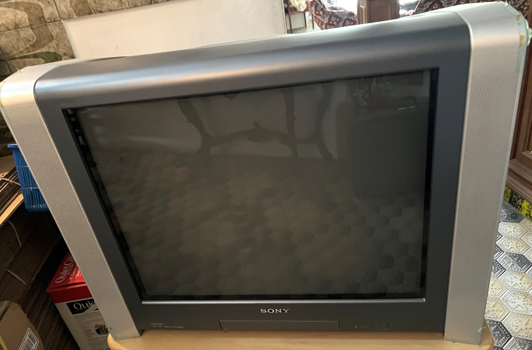 SONY Trinitron Color TV KV-DA29M61, TV & Home Appliances, Electrical ...
