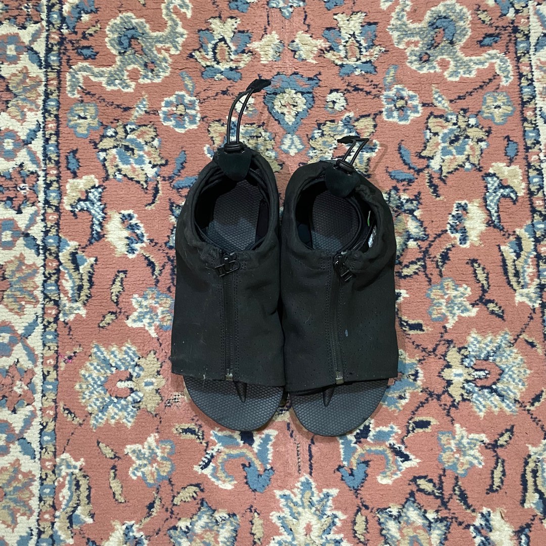 suicoke, Men's Fashion, Footwear, Sneakers on Carousell