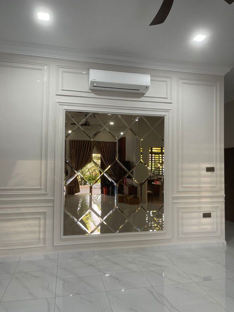 Wainscoting | Mirror, Furniture & Home Living, Home Decor, Wall Decor ...