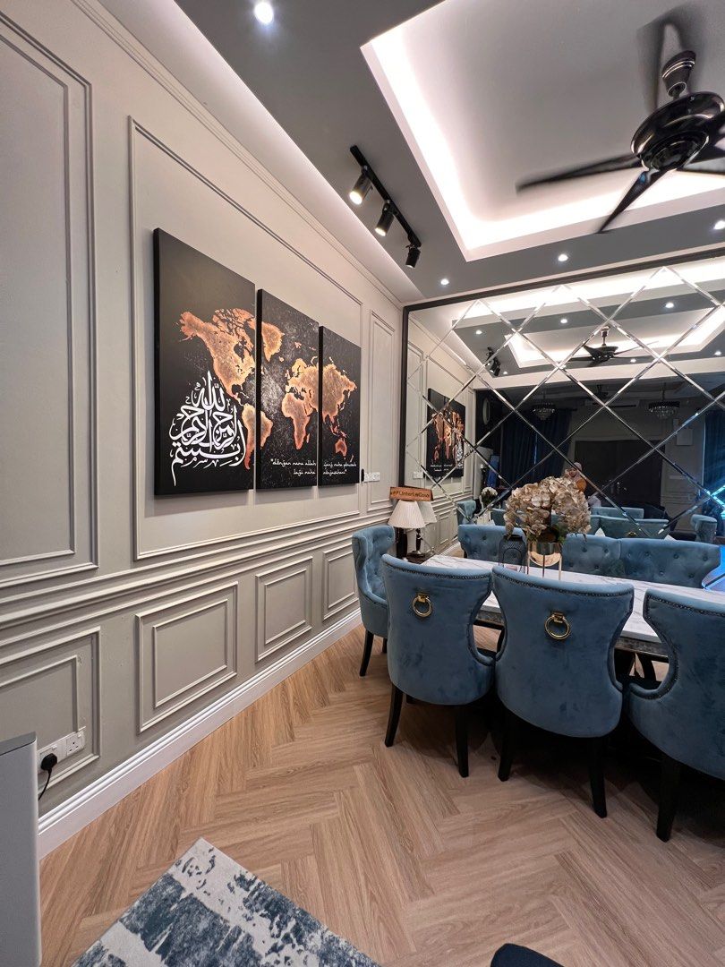 Wainscoting | Mirror, Furniture & Home Living, Home Decor, Wall Decor ...