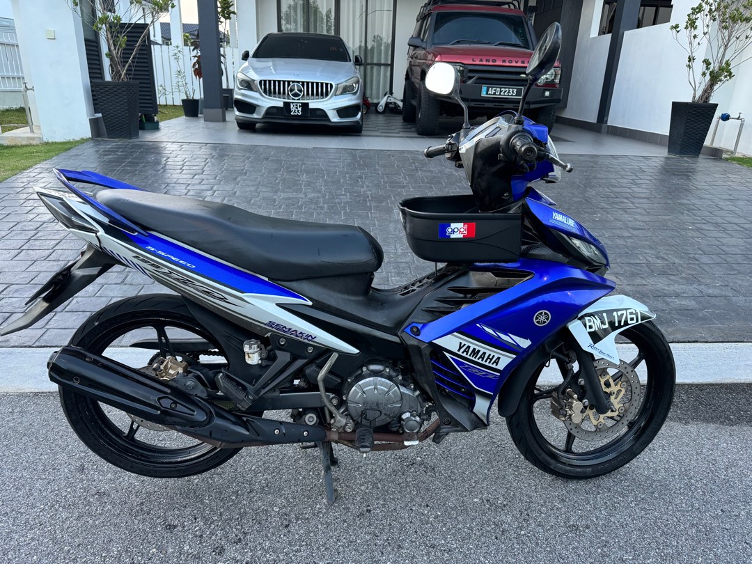 Yamaha LC 135 GP Edition, Motorbikes on Carousell