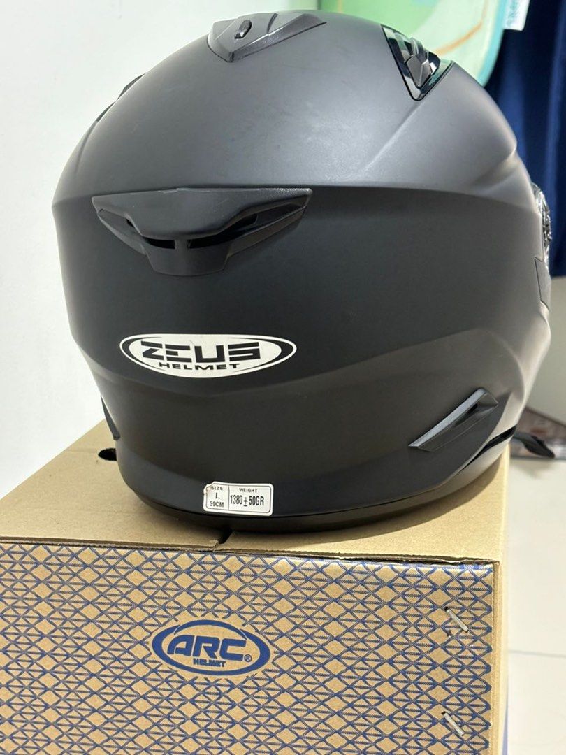 Zeus Helmet 613 Series Dual, Motorbikes on Carousell