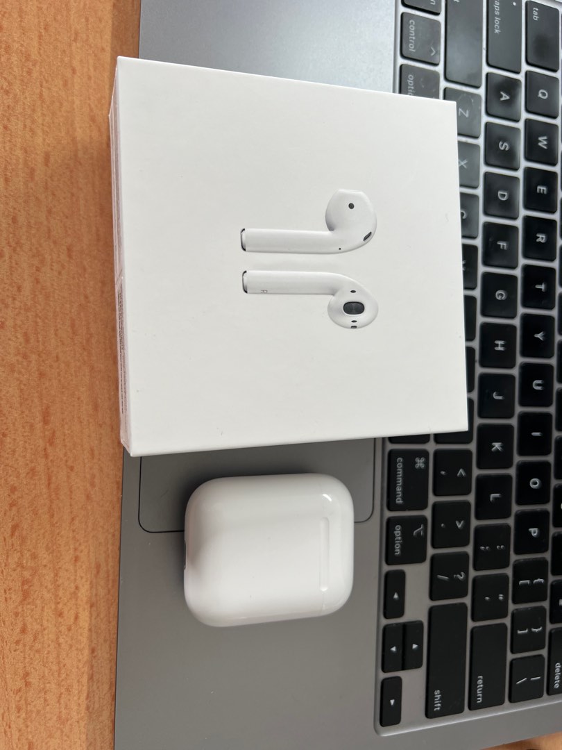 Airpod 2nd generation with box, Audio, Earphones on Carousell
