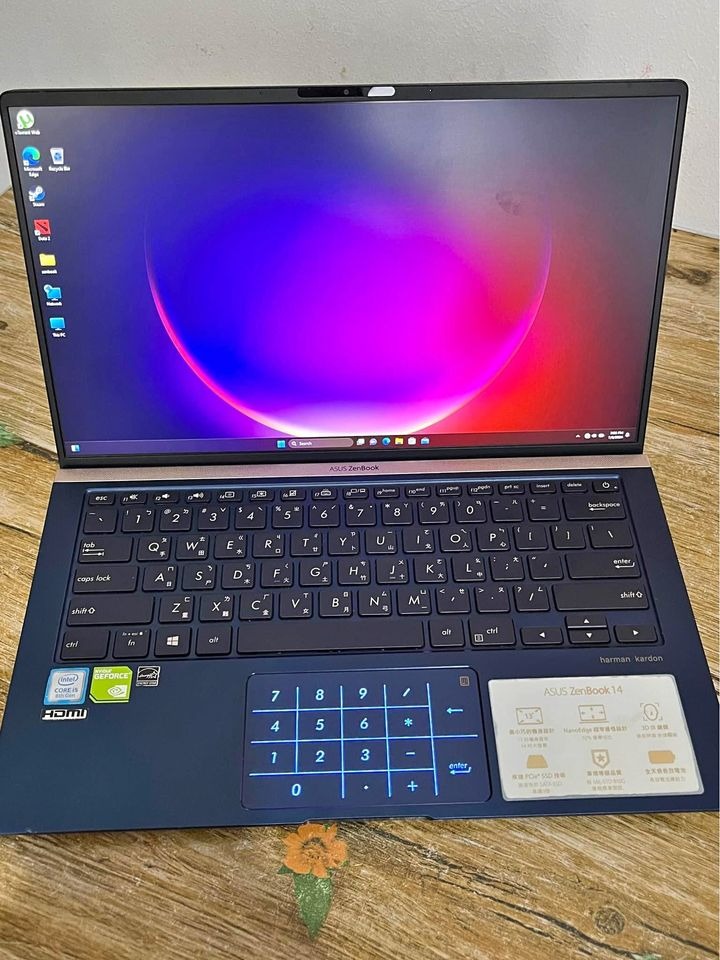 Asus zenbook 14, premium portable laptop, 8gb, 512ssd, UHD ips 14 inch ...