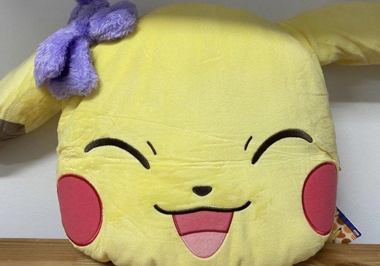 authentic pikachu face plush, Hobbies & Toys, Toys & Games on Carousell