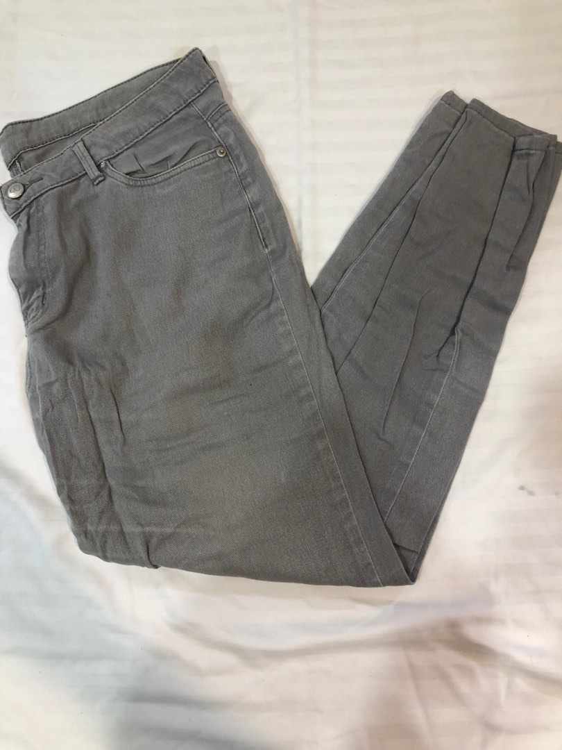 Bench Chinos (32), Women's Fashion, Bottoms, Jeans on Carousell