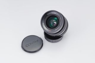 Contax 28mm f2 Distagon T* Carl Zeiss, 攝影器材, 鏡頭及裝備 - Carousell
