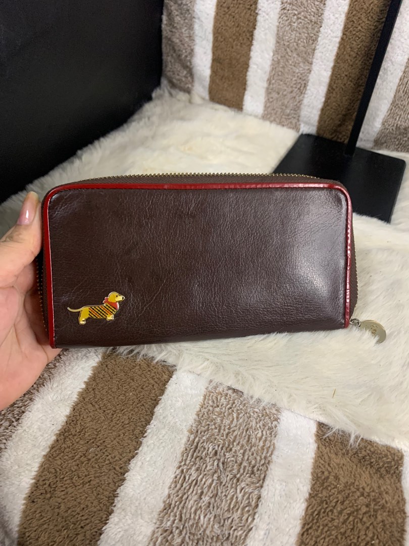 Daks leather zipped wallet, Women's Fashion, Bags & Wallets, Wallets ...