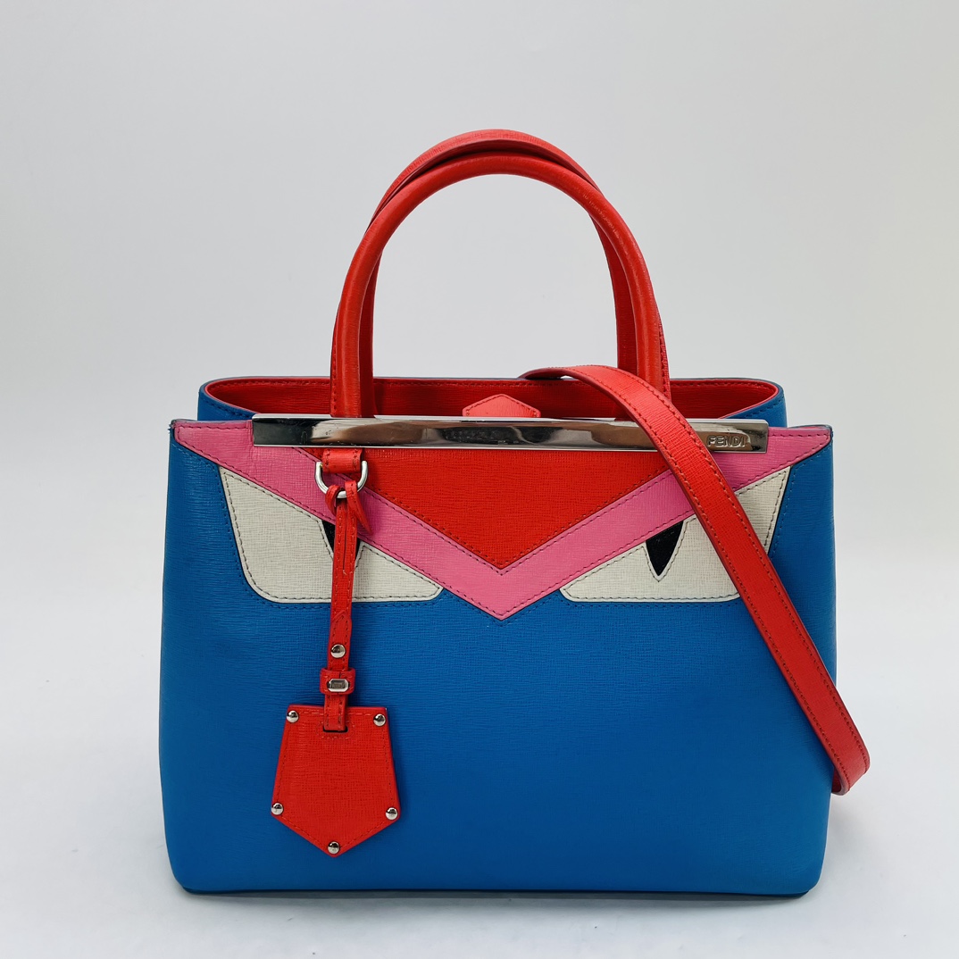 Fendi Sac 2 Jours Handbag, Luxury, Bags & Wallets on Carousell