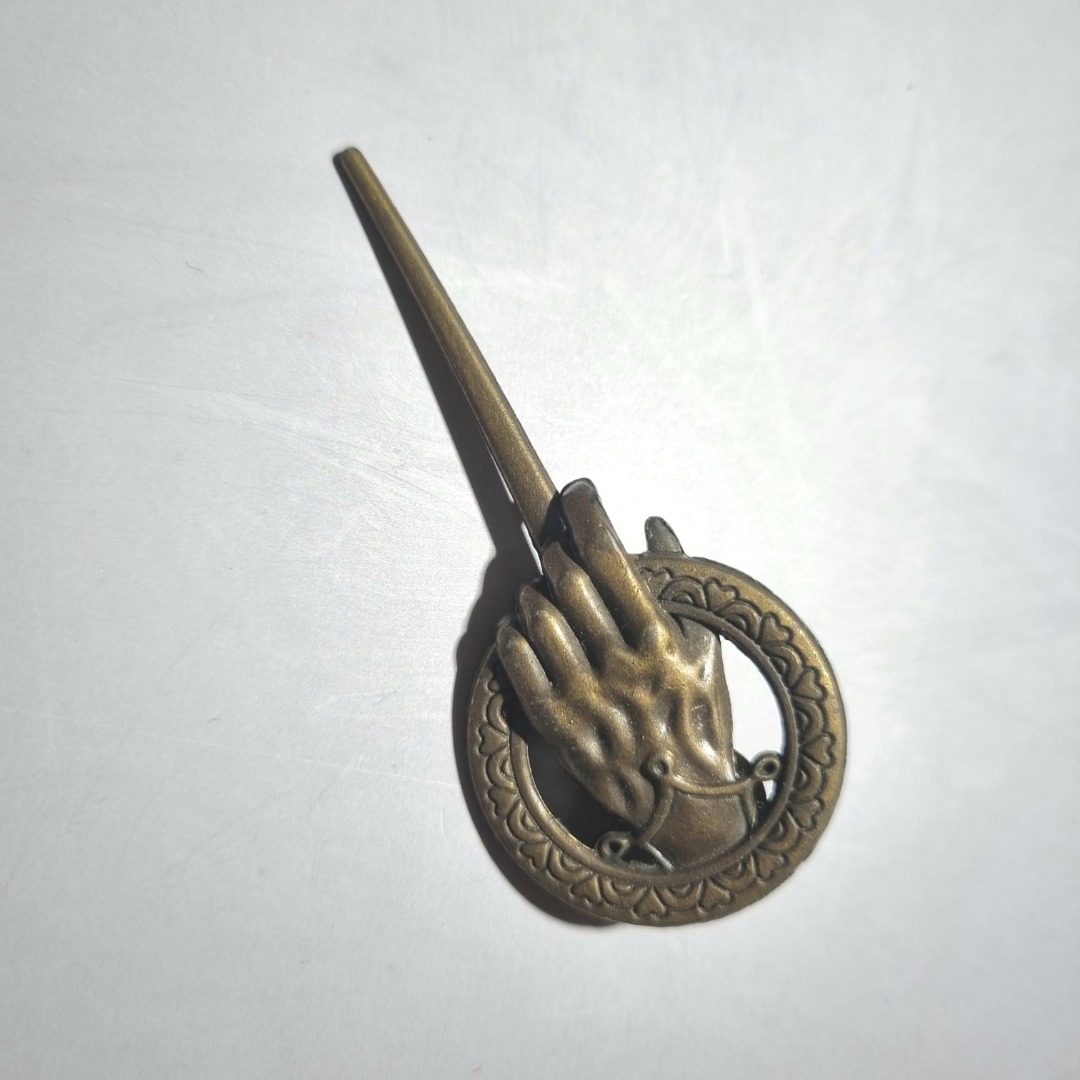 Game of Thrones - Hand of the King Pin, Hobbies & Toys, Memorabilia ...