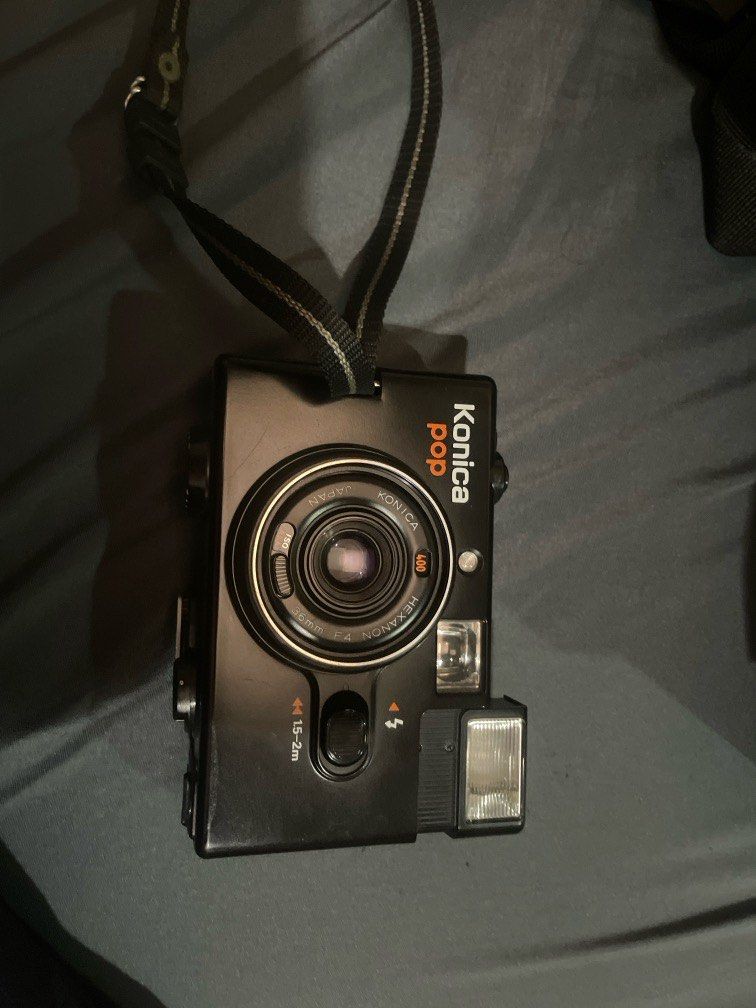 Konica pop vintage film camera 35mm , Photography, Cameras on Carousell