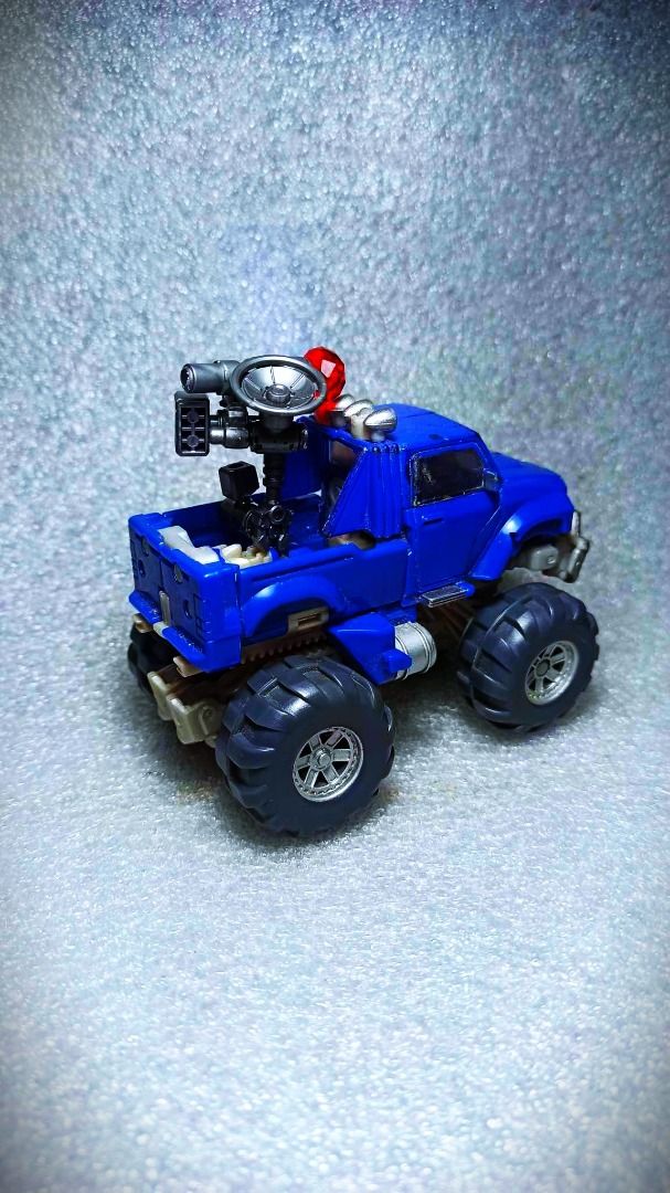 LOOSE ROTF WHEELIE with Satellite Dish Deluxe Class Hasbro Autobot ...