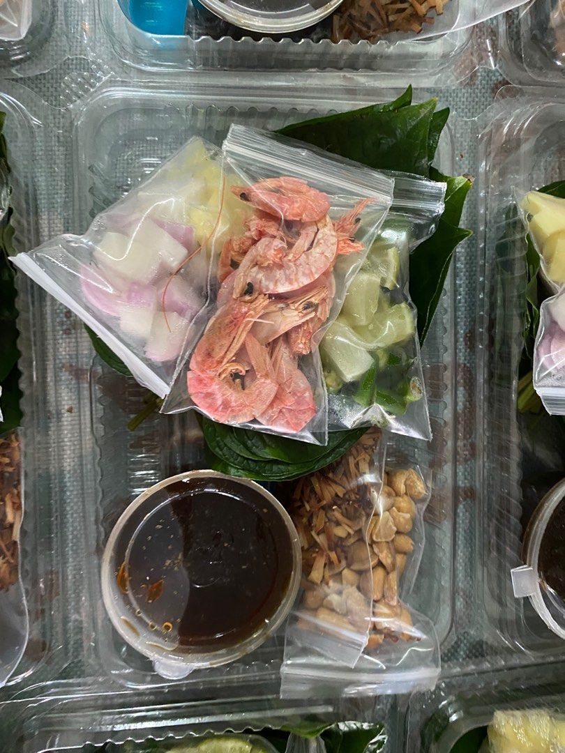 Miang Kham Salad Daun Kaduk, Furniture & Home Living, Home Fragrance on ...