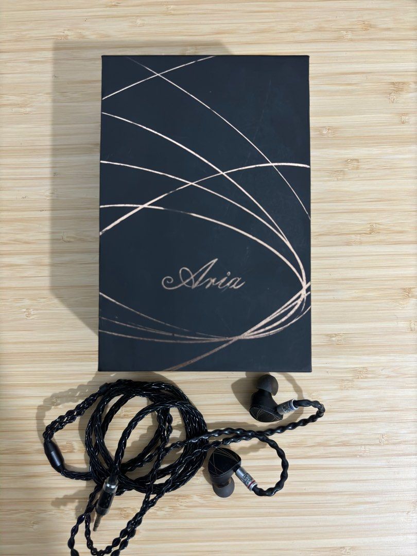 Moondrop Aria IEM, Audio, Earphones on Carousell