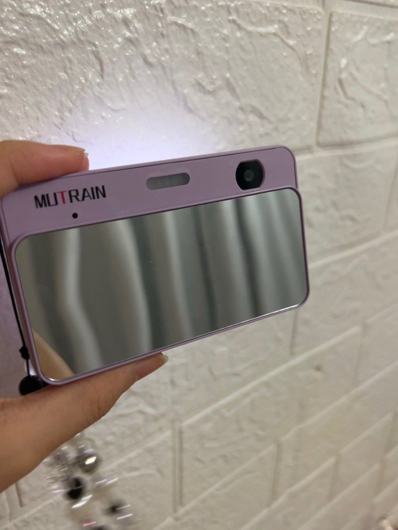 Mutrain X10 CCD相機自拍 數碼相機 Y2K, 攝影器材, 相機 - Carousell