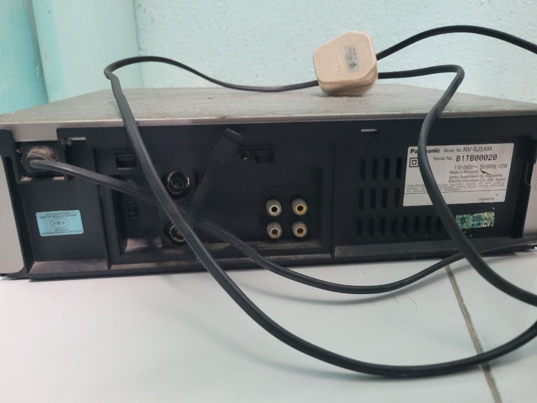 Panasonic player, TV & Home Appliances, TV & Entertainment, TV on Carousell