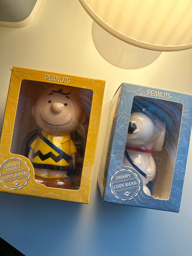 Peanuts Charlie Brown and Snoopy coin bank, Hobbies & Toys, Toys ...