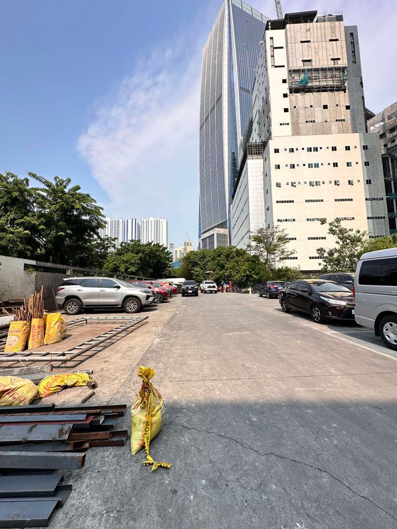 Prime Vacant Lot for Lease in Makati City, Property, Rentals, Lot on ...