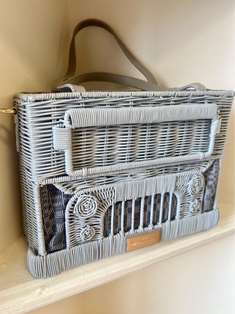 Zarah Juan Jeepney Tote in Abo (Gray), Women's Fashion, Bags & Wallets ...