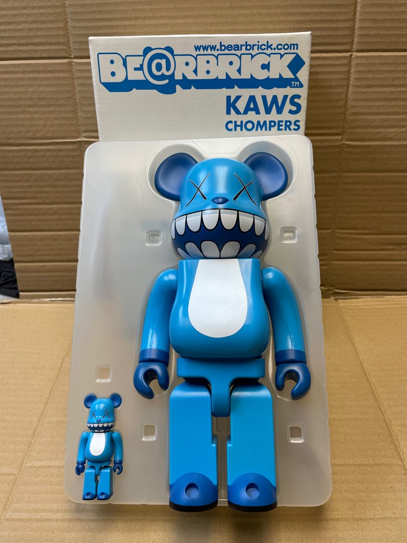 已開盒2003 Kaws Chompers Bearbrick 100 400 興趣及遊戲 玩具 遊戲類 Carousell