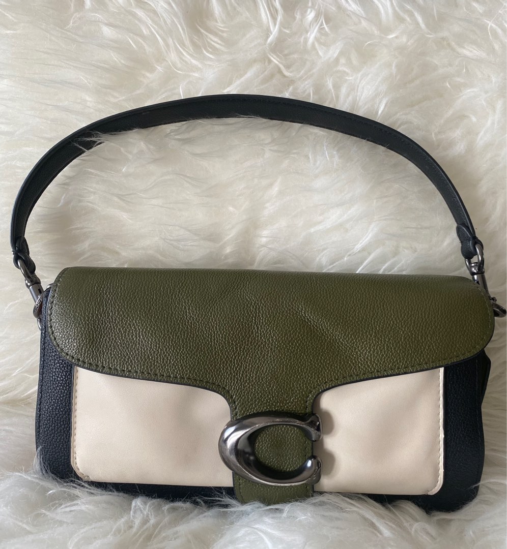COACH Tabby shoulder bag 26, Fesyen Wanita, Tas & Dompet di Carousell