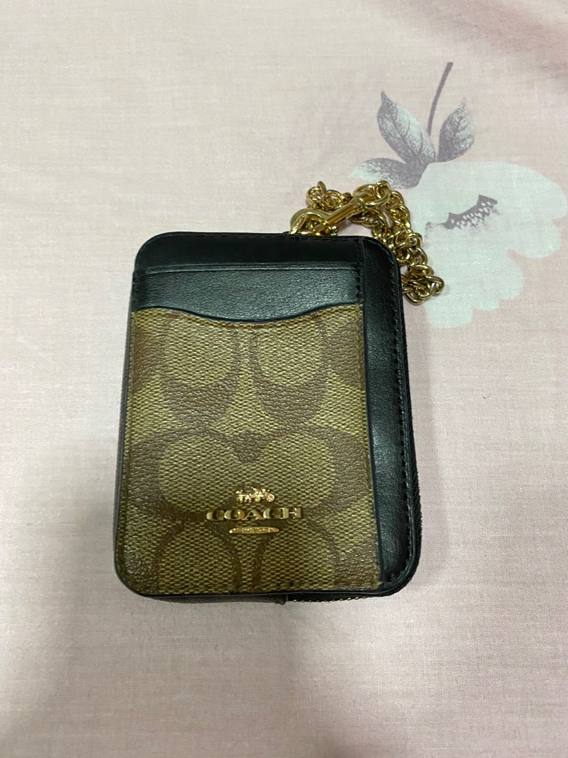 Coach zip card wallet, Women's Fashion, Bags & Wallets, Wallets & Card ...