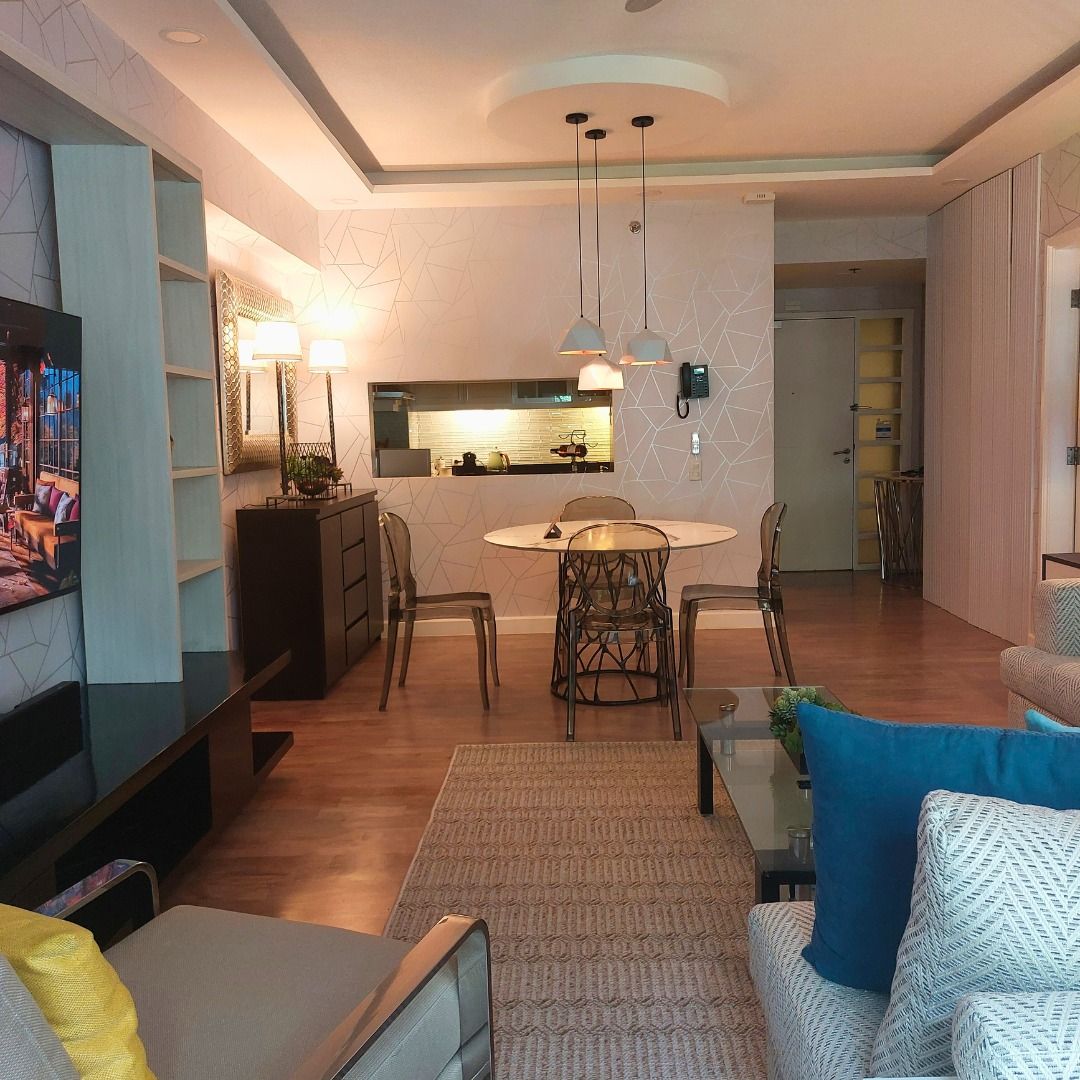 For Sale! RARE, GROUND FLOOR UNIT WITH PARKING AT PALM TOWER, ONE ...