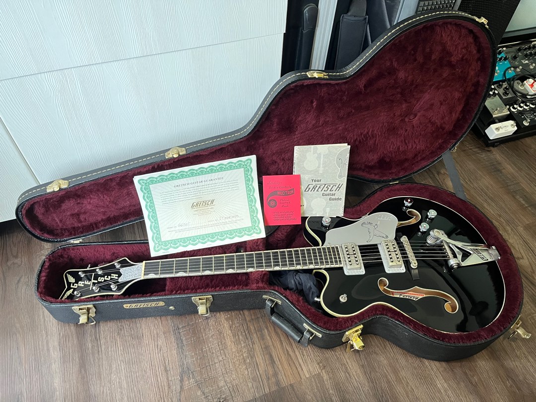 Gretsch Silver Falcon, Hobbies & Toys, Music & Media, Musical ...