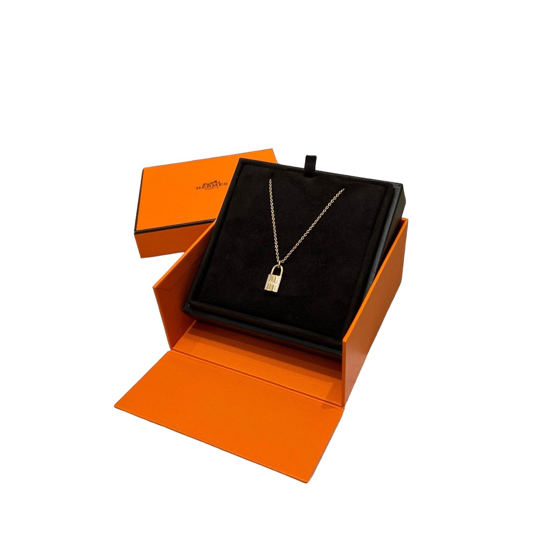 Hermès Kelly Cadenas Lock Necklace, 18k Rose Gold, new lock design ...