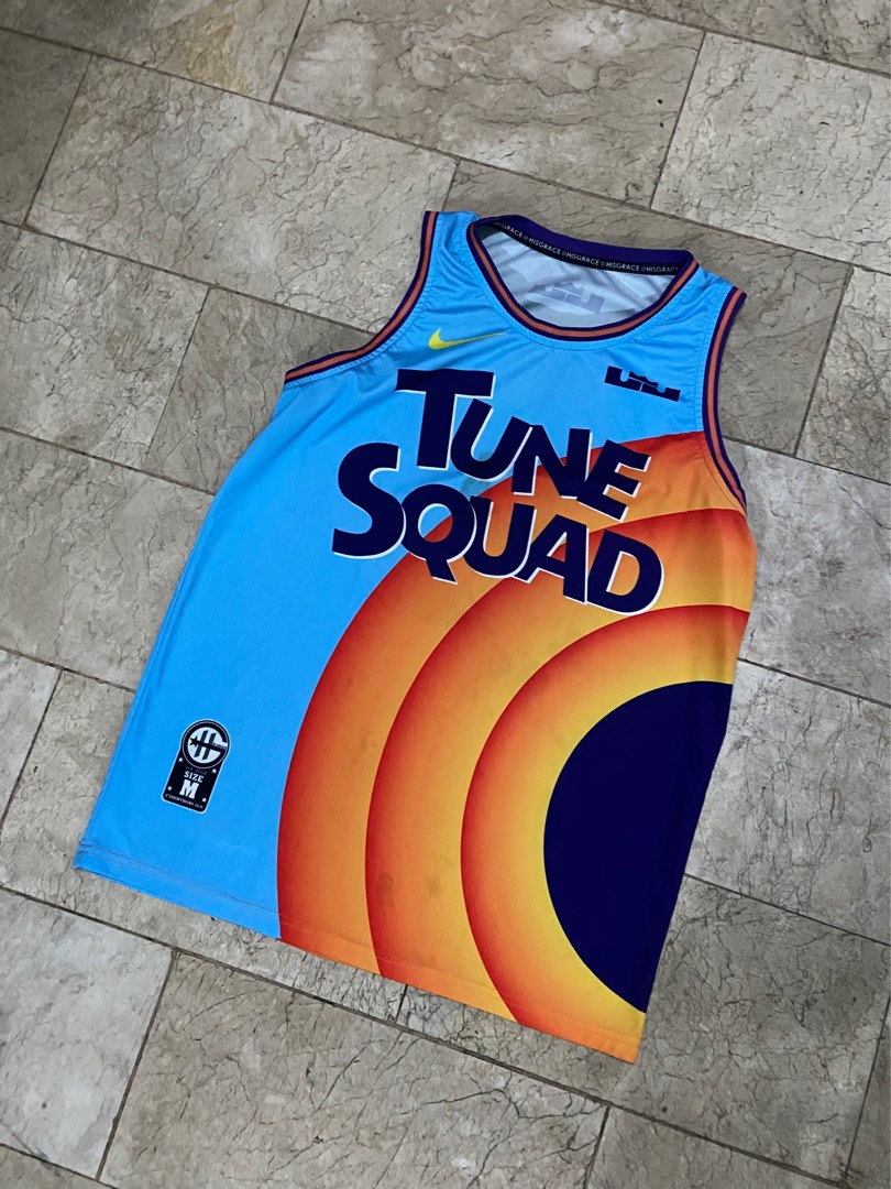 Lebron James Tune Squad Jersey, Men's Fashion, Activewear on Carousell